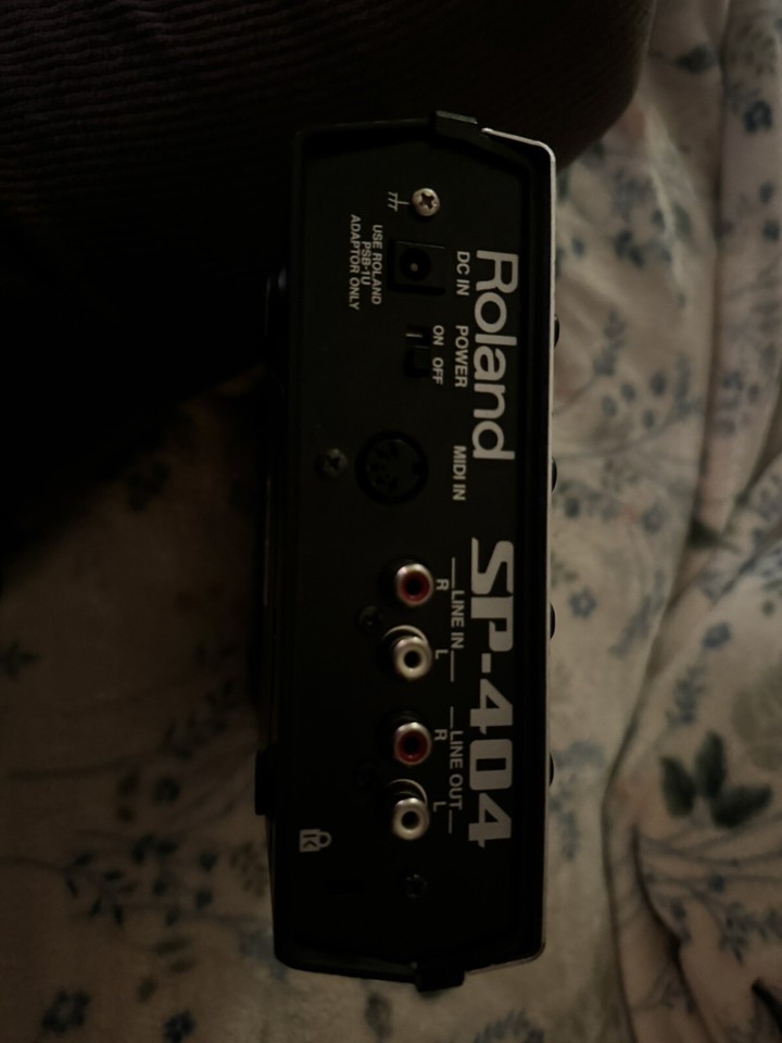 Roland SP-404 OG Portable Power Sampler with FX | eBay