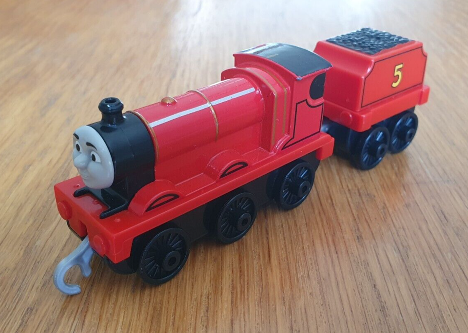 * THOMAS THE TANK ENGINES & FRIENDS TRAINS TOMY TRACKMASTER | eBay