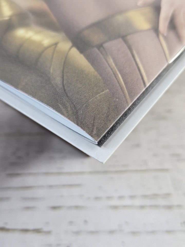 M House Comics Peyton Blue Woman Of War Metal Nude Virgin Variant ...