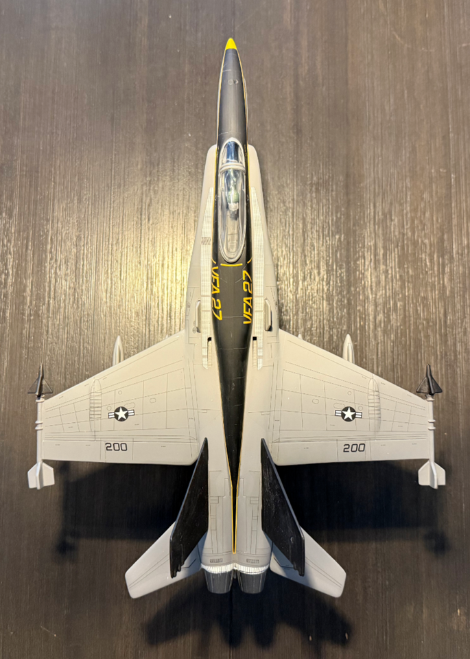 F-18 Hornet Plane Scale Model Desk Aircraft USAF Diecast Navy Display ...