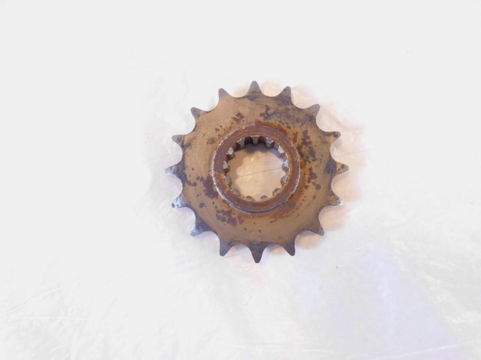 1994-2003 Honda VF750 VF750C Magna 750 Wheel Drive Chain Front Sprocket ...