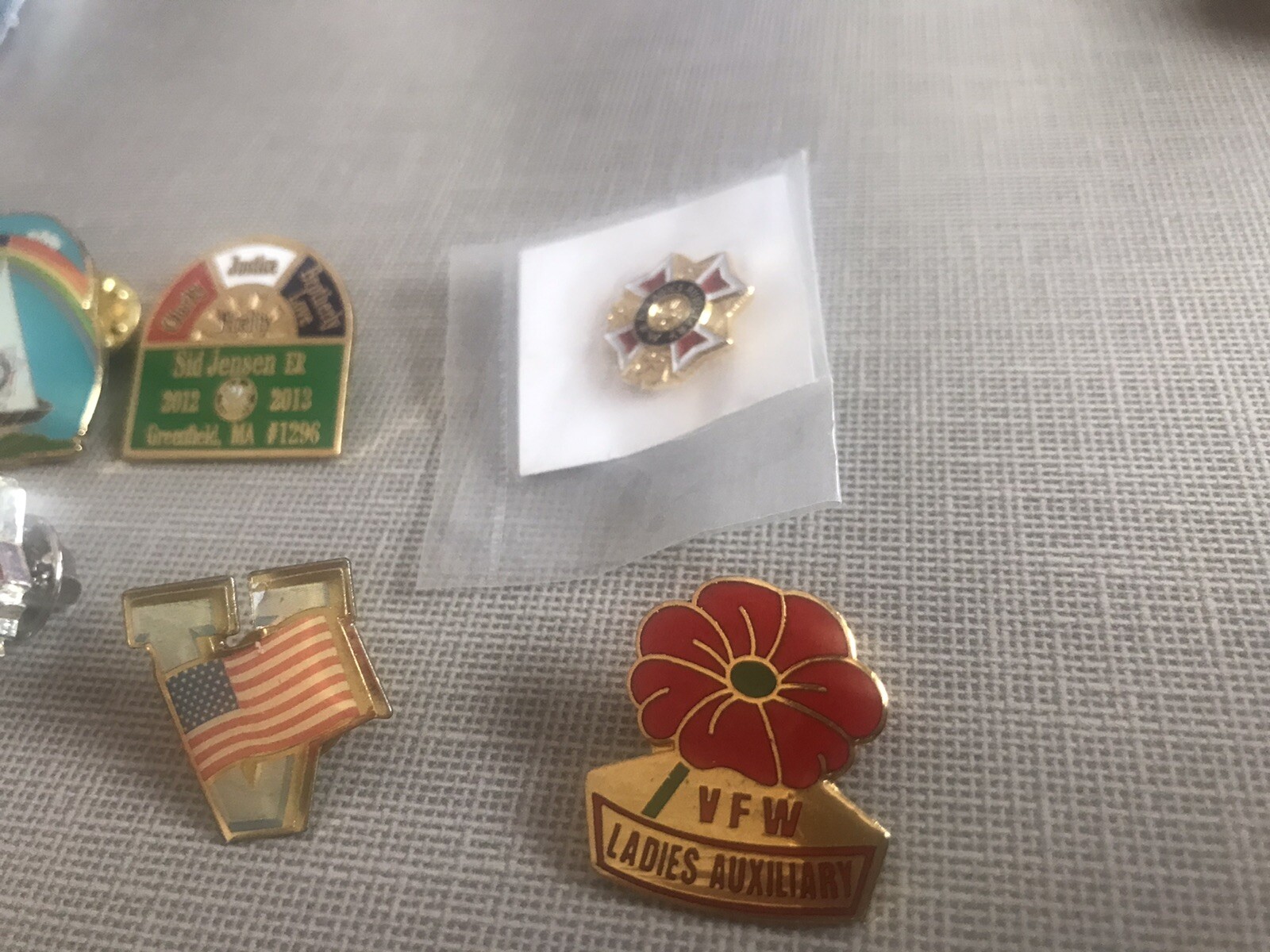 Vintage Lot of 6 Rare VFW Lady's Auxiliary Collectors Pins with backs ...