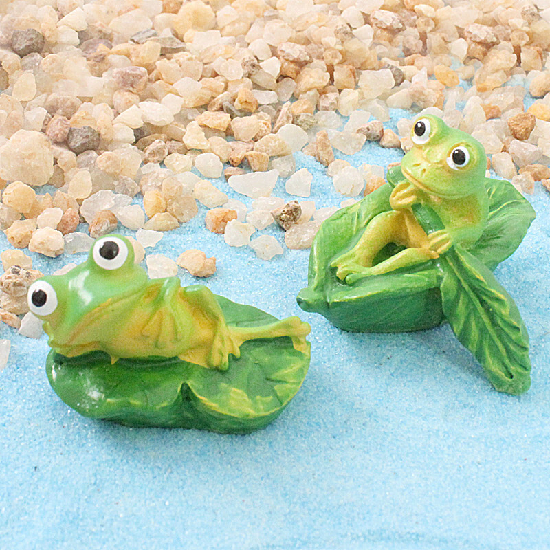 2pcs Fairy Garden Resin Frog Miniature Figures Statues Outdoor Home ...
