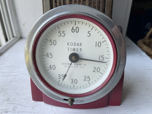 VINTAGE KODAK 1950s RED METAL DARKROOM TIMER #8239 | eBay