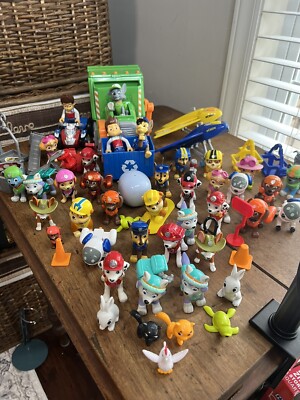 Large Lot of 55 pc Paw Patrol Figures and Vehicles | eBay