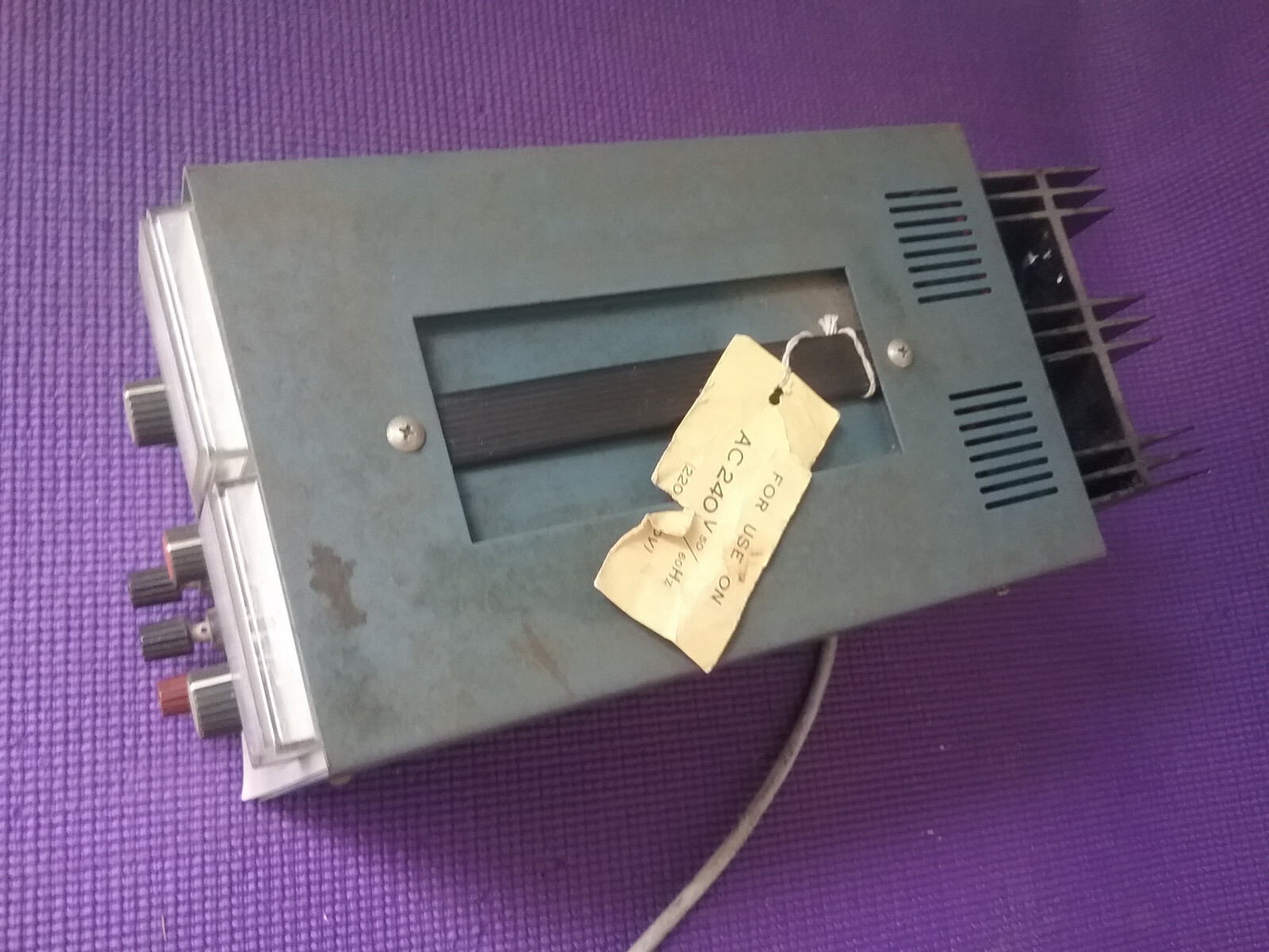 Vintage Leader LPS-163 Regulated DC Power Supply 240V 3A | eBay