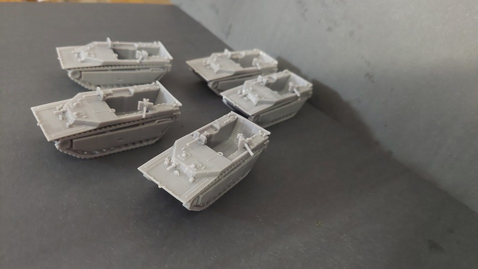 N Scale LVT Amphibious Tank Platoon X5 1/160th For Model Railroads | eBay