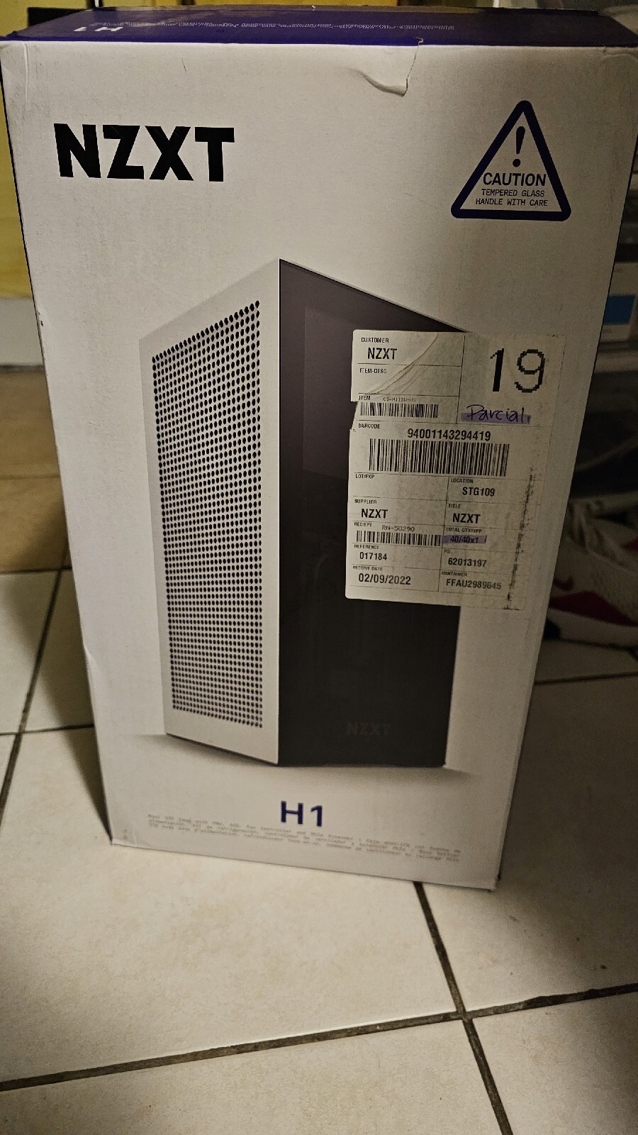 NZXT H1 V2 SFF Mini ITX Tower Case - 750W | Grelly UK