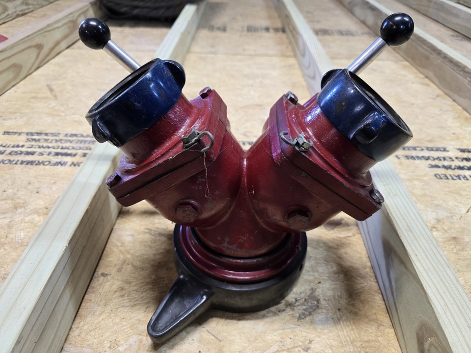 Fire Hydrant Splitter Hose Split Valve Wye Akron Brass Tork-Loc Style ...