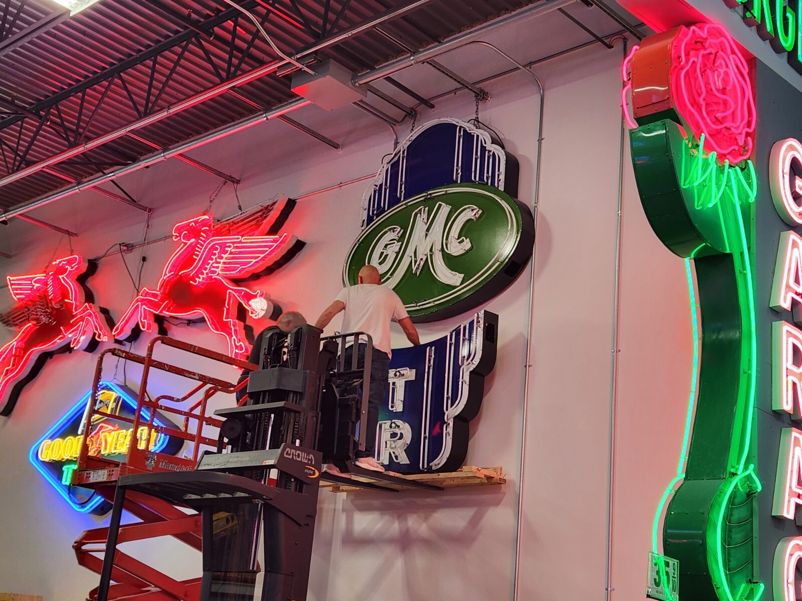 New GMC Trucks Porcelain Neon Sign 78 IN W x 15 FT 4 IN H | eBay