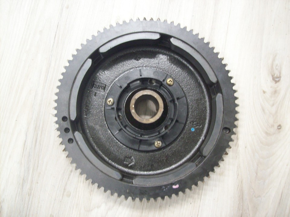 Evinrude Johnson 25hp 35hp 3cyl Flywheel 514322 Boat Motor | eBay