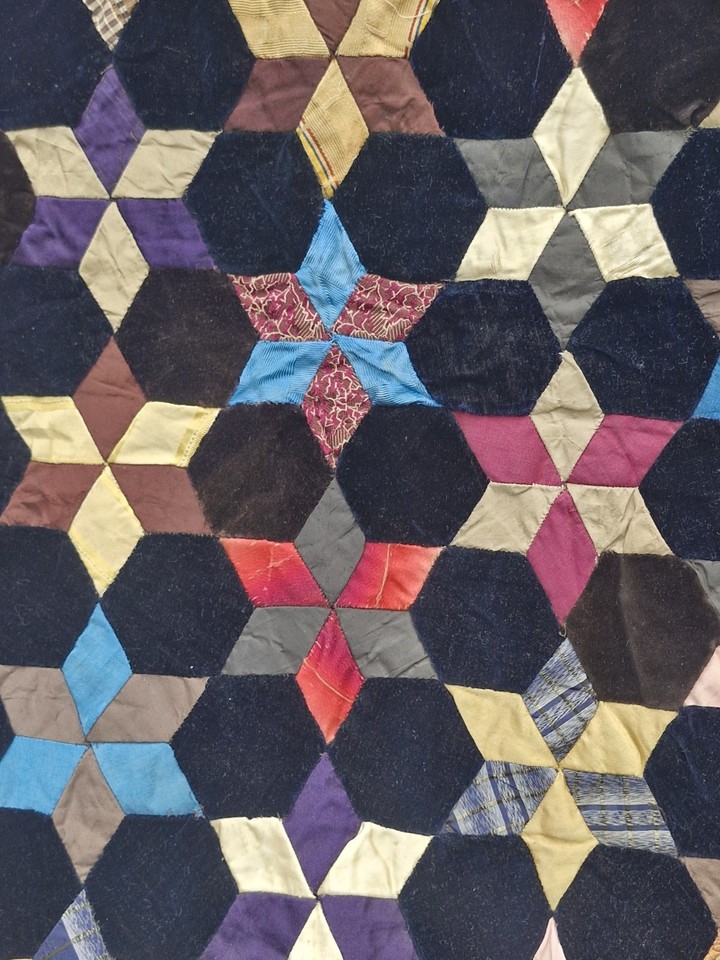 ANTIQUE PATCHWORK QUILT HAND STITCHED TUMBLING BLOCK/STAR PATTERN 1880 ...