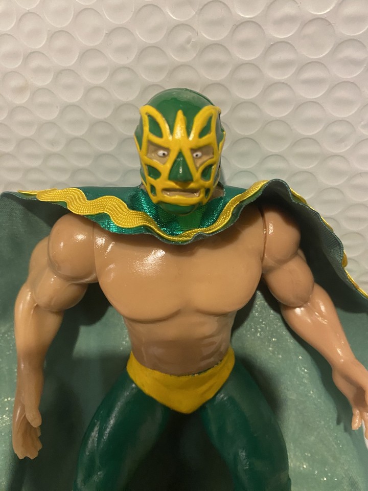 Fishman Wrestler 7in Action Figure Mexican LUCHA LIBRE Figura De ...