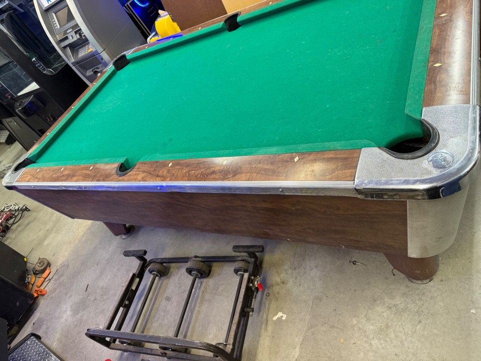 8' VALLEY COMMERCIAL COIN-OP POOL TABLE | eBay