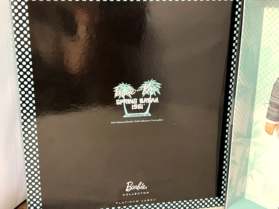 2011 Spring Break Barbie and Ken Convention Dolls & Exclusive Barbie ...