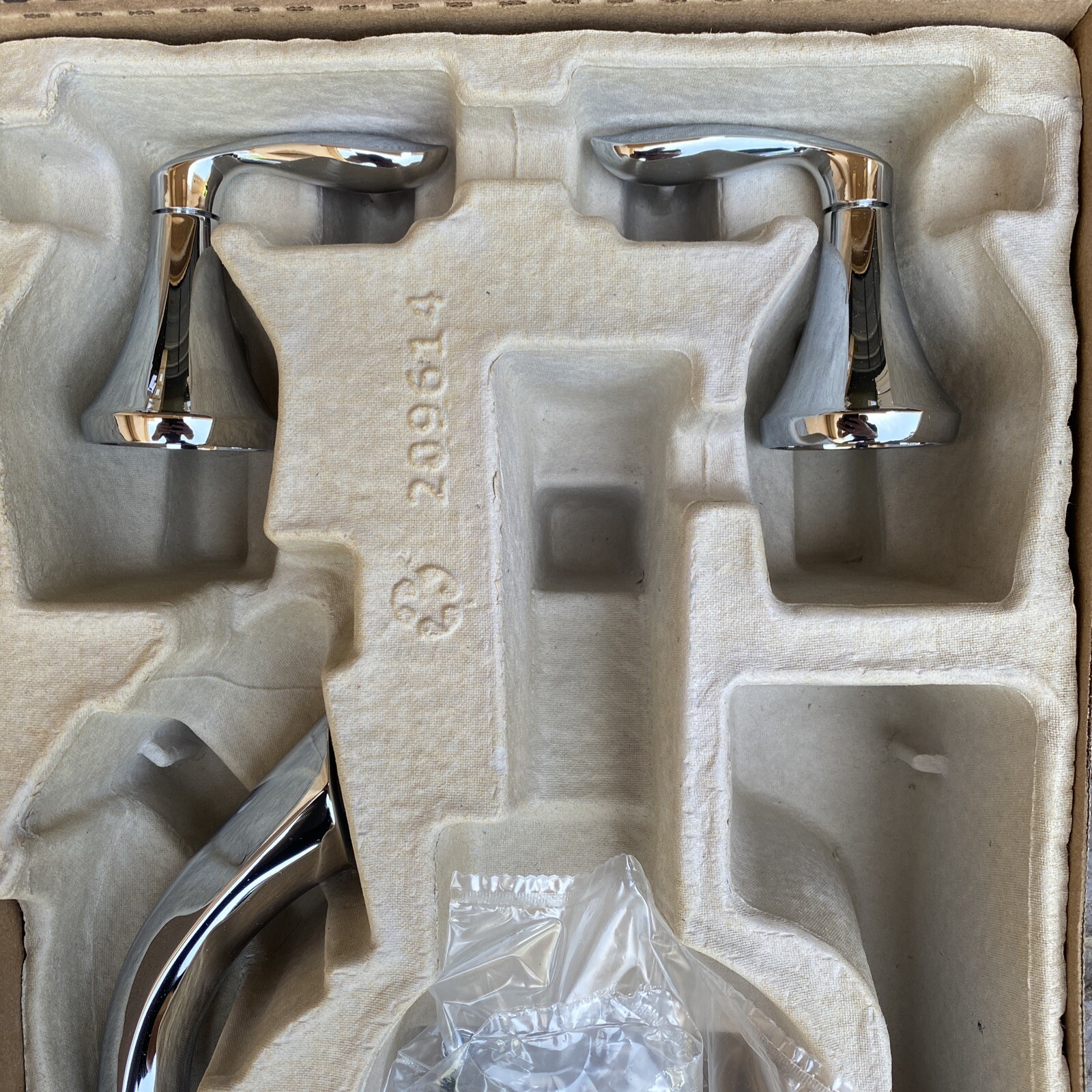 MOEN T943 2-Handle Deck Mount Roman Tub Faucet Trim Kit in Chrome.MSRP $348.95 | eBay