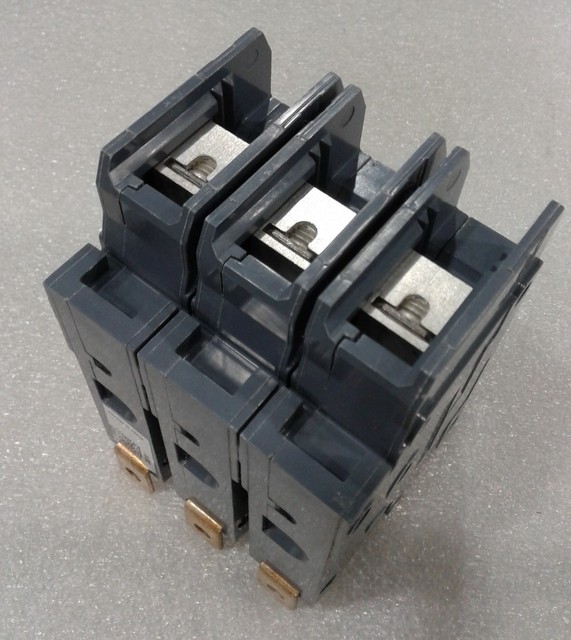 Siemens BQD325 25-Amp, Three-Pole 480Y/277V AC 14KAIC Bolt in Breaker ...