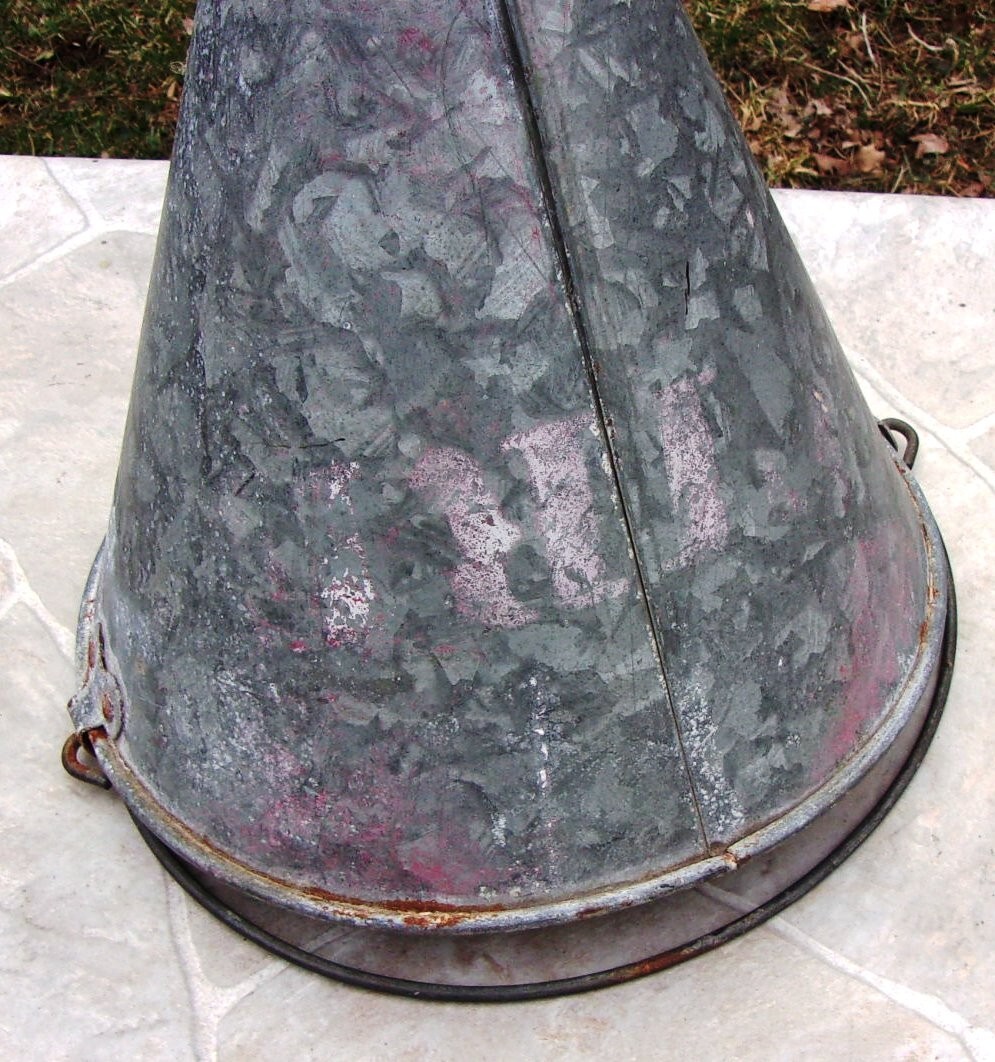 ANTIQUE B & O RAILROAD FIRE FIGHTING BUCKET WITH POINTED CONE BOTTOM B ...