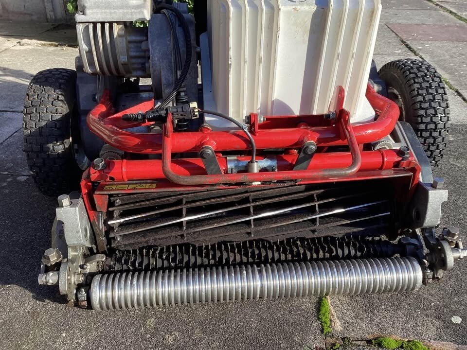 Toro Greensmaster eFlex 2100 Mower for Golf, Cricket, Bowls, etc | eBay UK