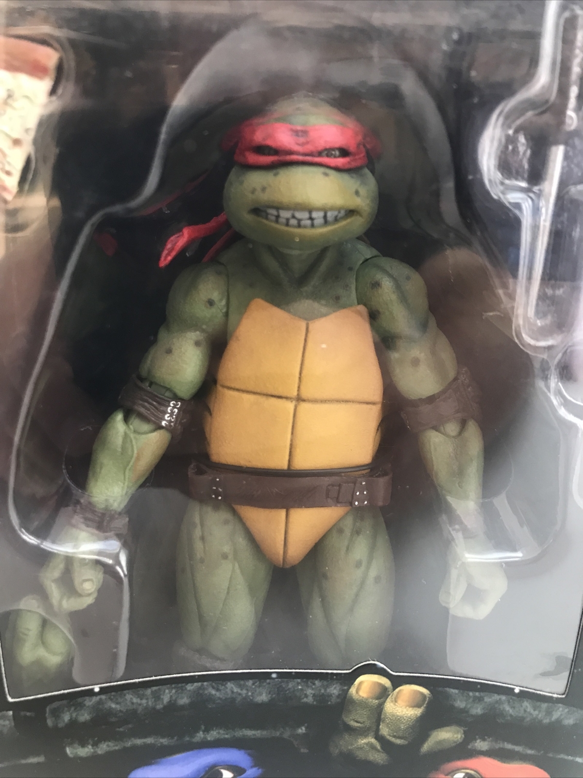NECA TMNT Teenage Mutant Ninja Turtles 7" Raphael Smiling Figure ...