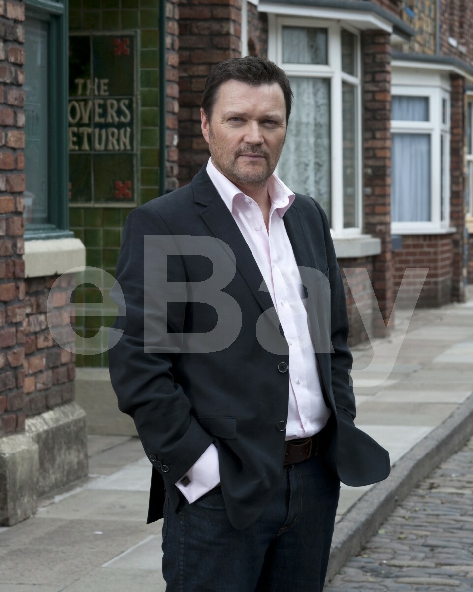 Coronation Street (TV) Ian Puleston-Davies "Owen Armstrong" 10x8 Photo ...