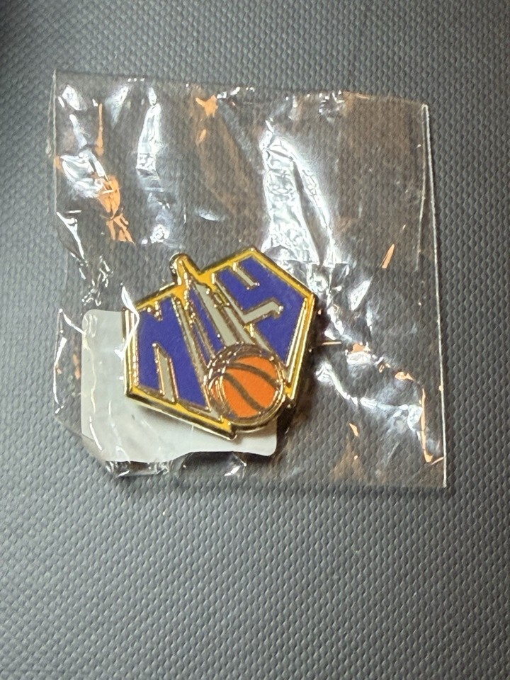 New York Knicks NBA Basketball Lapel Pin NY Blue Orange KITH NEW | eBay