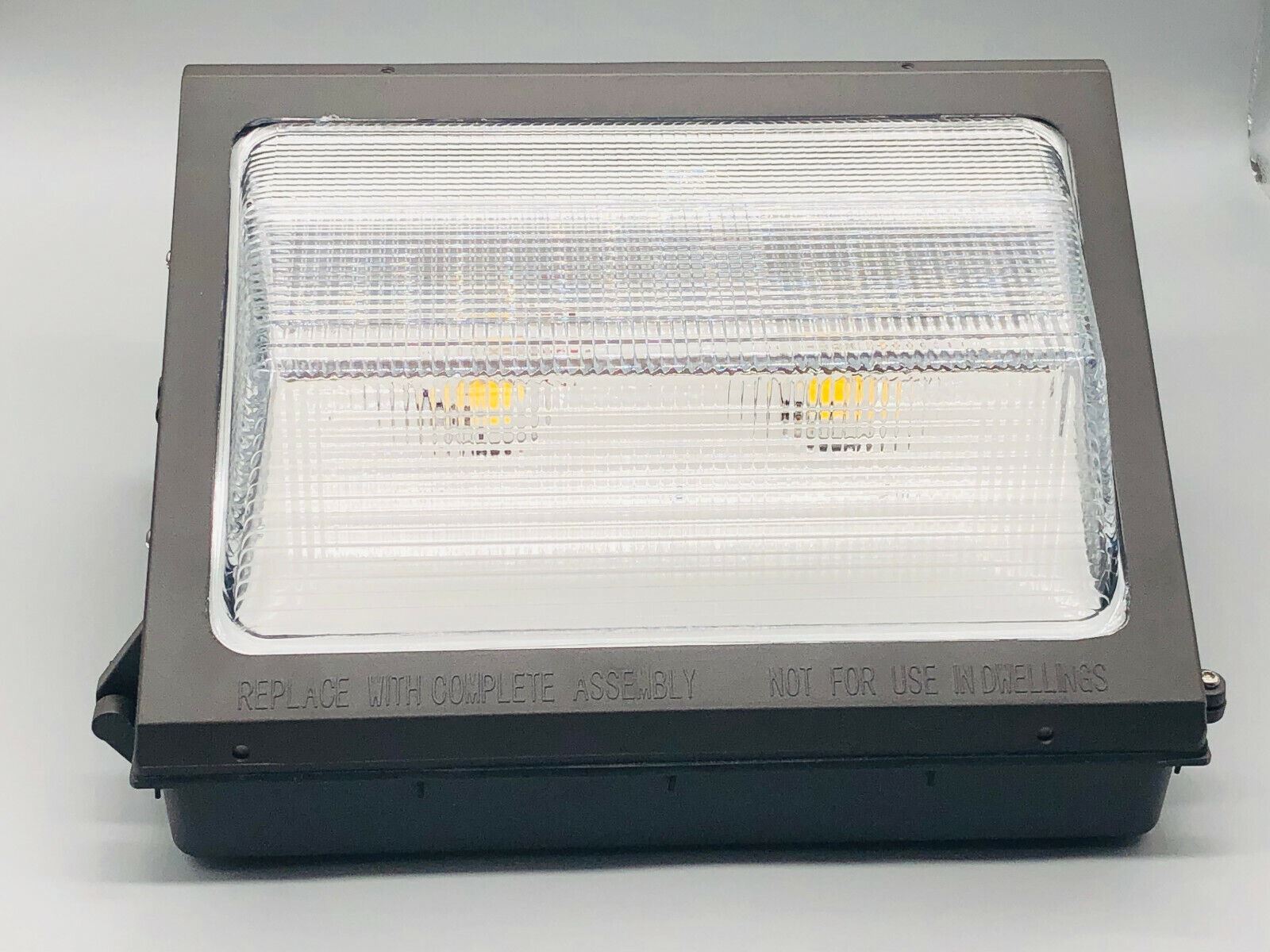 Eaton Lumark 75w Outdoor Light Fixture LED 4000k Wpmled-75-gl-unv ...