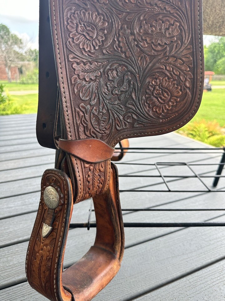 16” Dale Chavez Western Show Saddle FQHB Matching SET Breast Collar ...