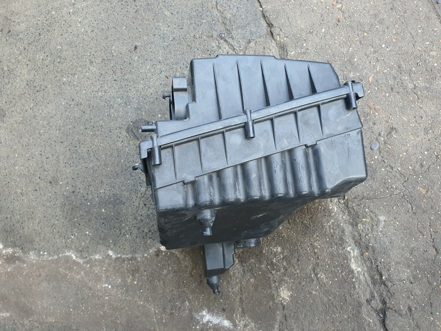 RANGE LAND ROVER SPORT DISCOVERY 4 3.0 TDV6 AIR FILTER BOX 4619685916 ...