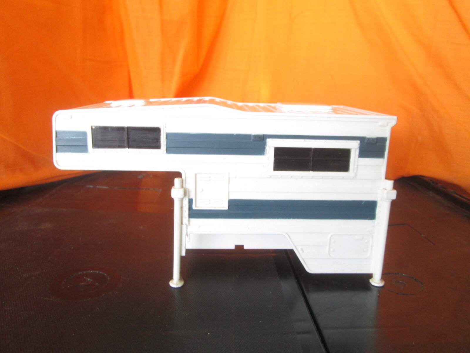 Motor Max Plastic Camper for 1:24 Vehicles No Box | eBay