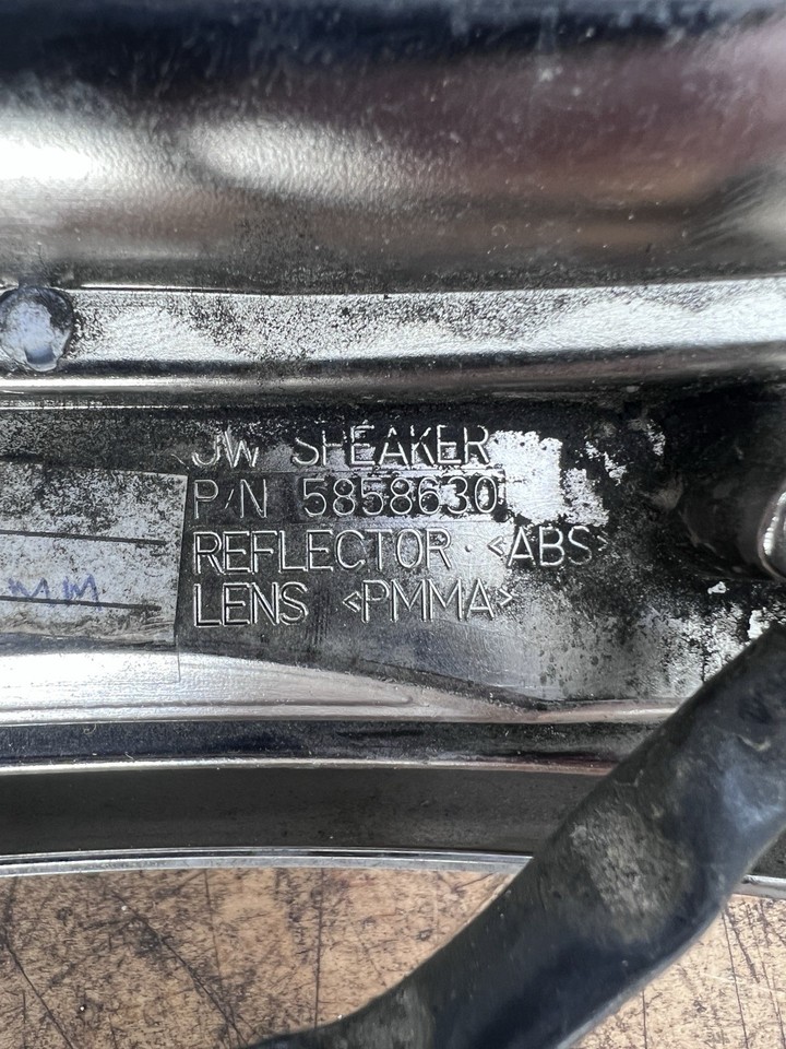 2009-up Harley Davidson FLH Rear Fender Tip Trim Chrome Bumper Light ...