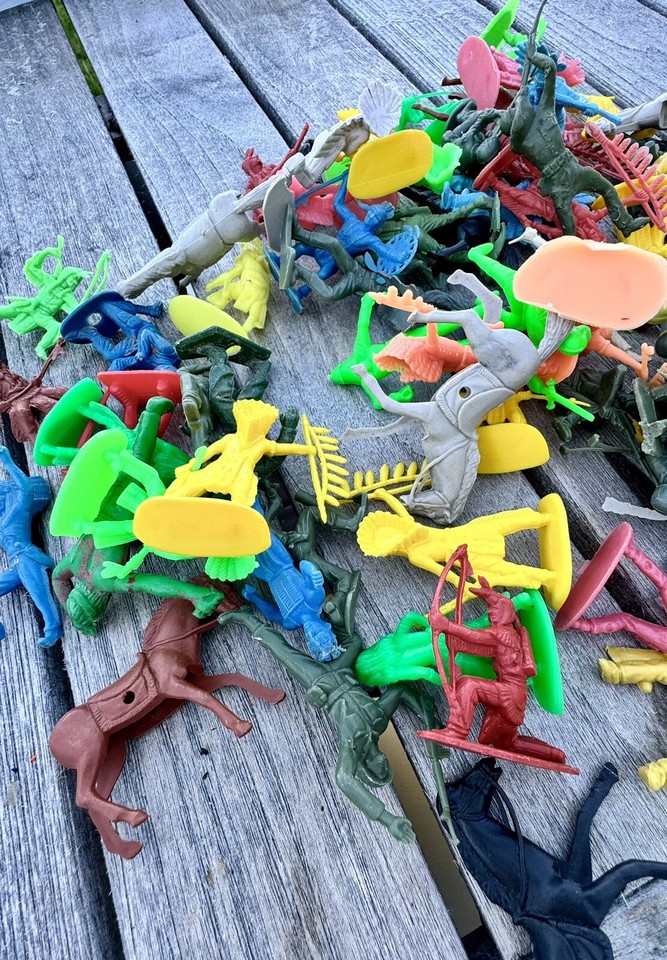 Vintage MARX TIM-MEE Toys Plastic Cowboys Soldiers & Indians HUGE LOT ...