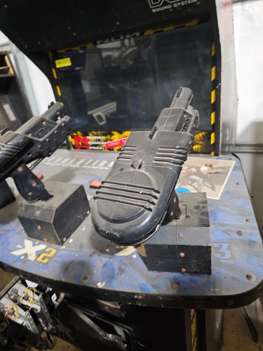 Midway REVOLUTION X VIDEO ARCADE GAME GUN Complete with Base And ...