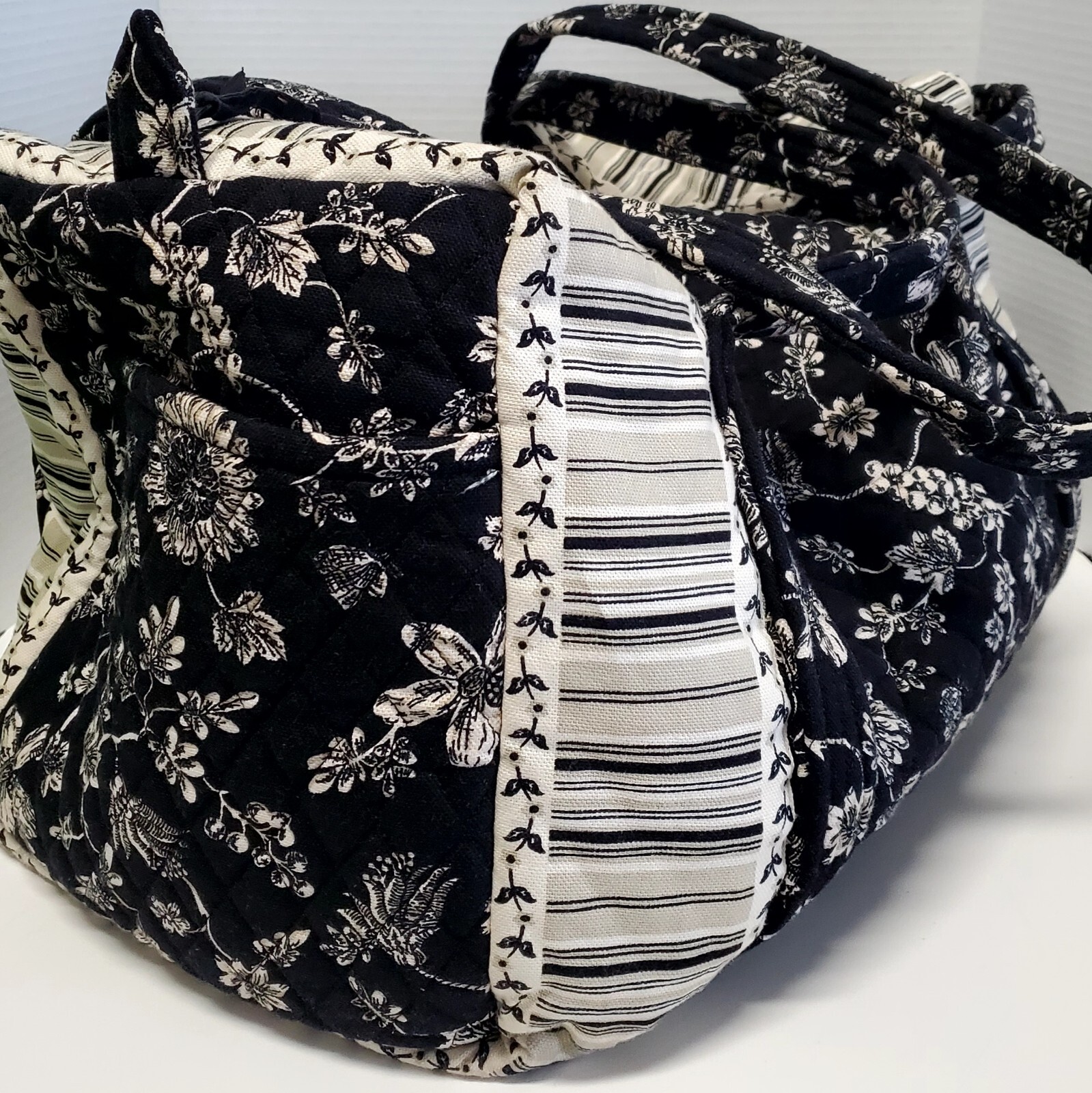 Quilted Keepers Weekender Quilted Duffle Bag Black/Iv… - Gem