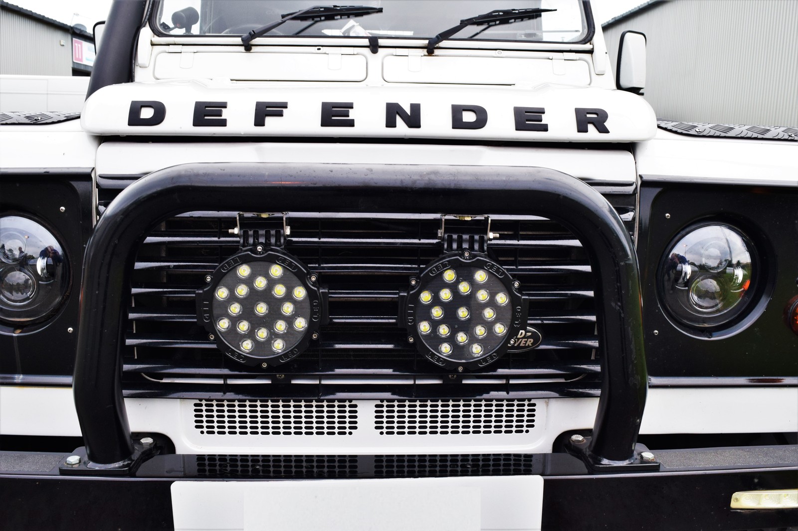 2 x 4x4 LED Spot Lamp 51W with Mounting Bracket FOR Land Rover Defender ...