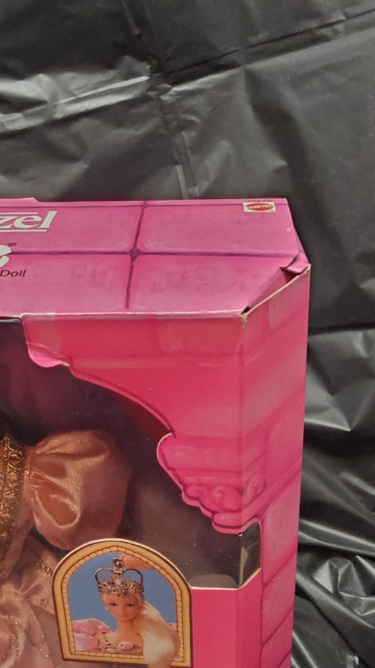 MIB Pretty Vintage 1997 Mattel #17646 Blonde Princess Rapunzel Barbie ...