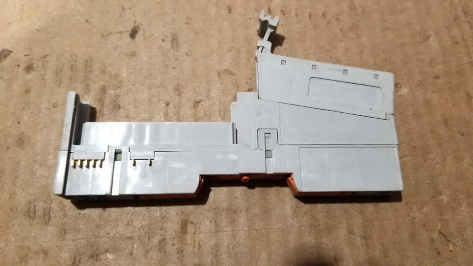 Allen Bradley 1734-FPD B 1734-RTB Point I/O Field Potential Distributor ...