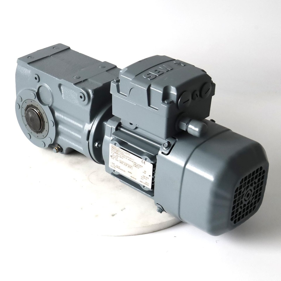 SEW Gear Motor KA37 DRS71S4BE05/IS/TH/EI7C i=58.60 NOV | eBay