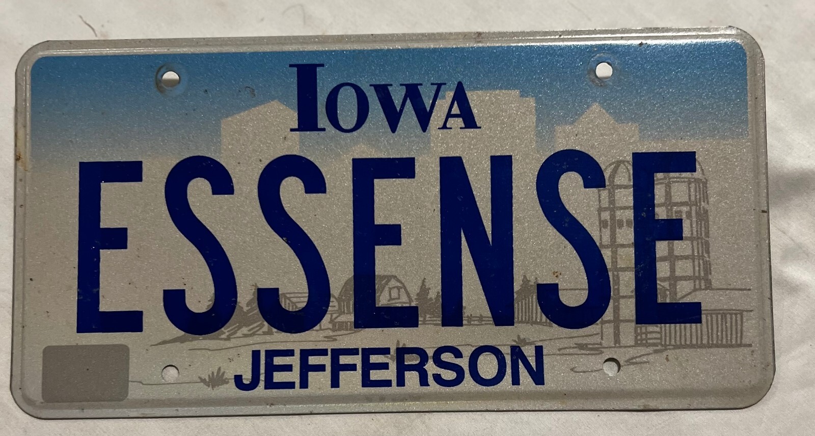 LICENSE PLATES IOWA VANITY ESSENSE NO STICKER 1 OF 2 | eBay