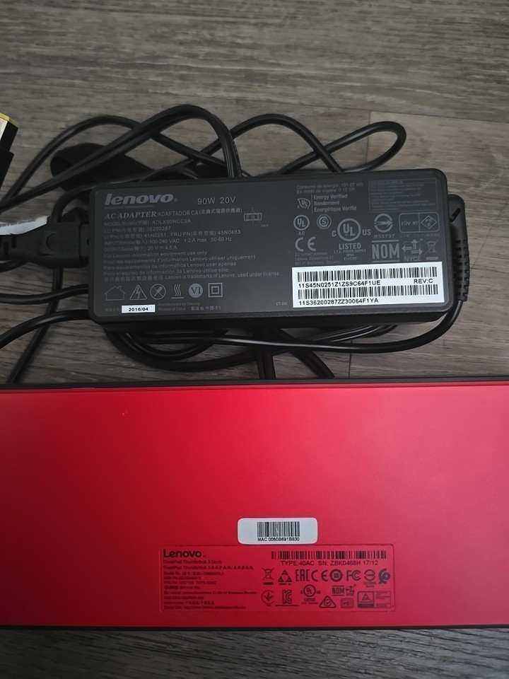Lenovo ThinkPad Thunderbolt 3 Dock Station Type 40AC DBB9003L1 + AC ...