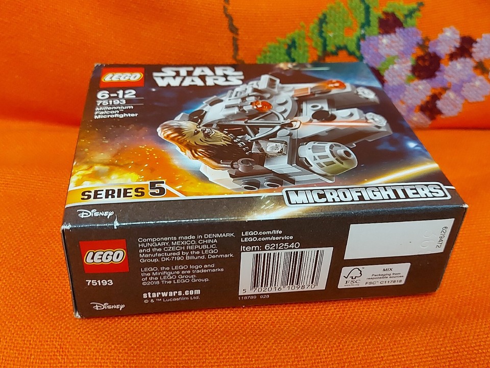 # LEGO STAR WARS - MICROFIGHTERS Series 5 MILLENNIUM FALCON CHEWBACCA ...