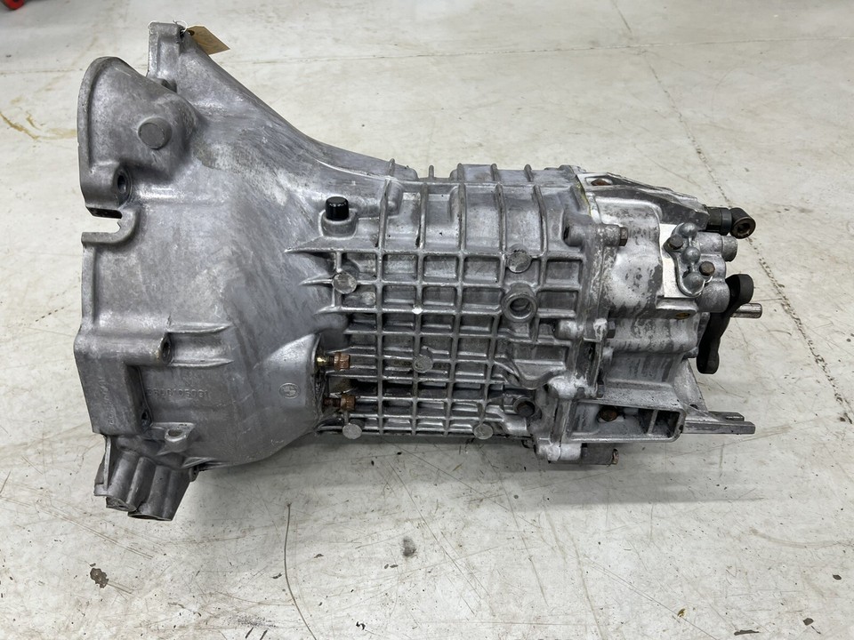 BMW M30 Getrag 260/5 - 2600105091 - 5 Speed Manual Transmission E23 E24 ...