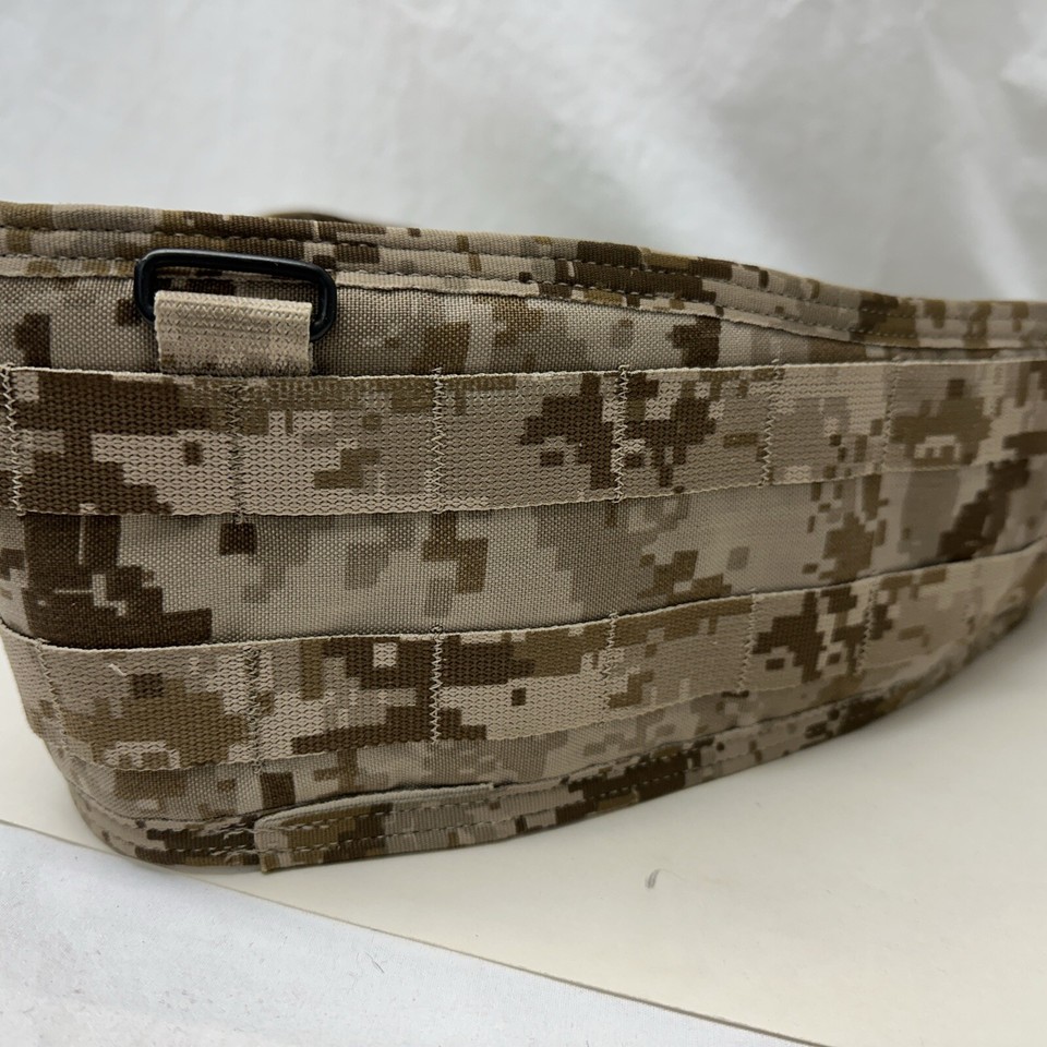 London Bridge Trading LBT-1467B-M AOR1 Medium Padded Equipment Molle ...