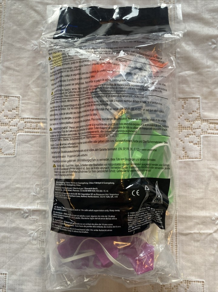 ESTES 3 BANDITS FLYING MODEL ROCKET KIT 3 PACK Level 2 Kit # 2435 NEW ...