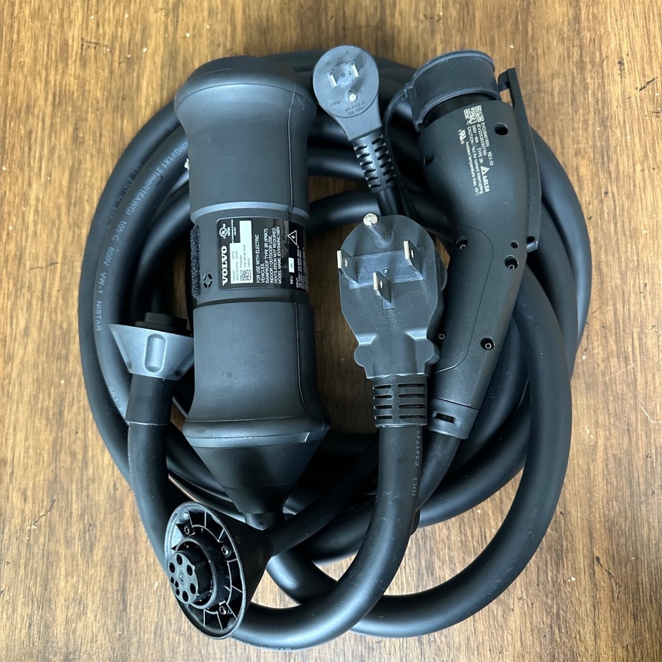 Volvo EV Charger XC40 V60 S60 S90 XC60 XC90 PHEV Charging cable 120v ...