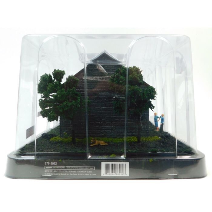 MENARDS FIRE DAMAGED ENGINE HOUSE W/ STEAM ENGINE & BURNING LIGHTS O ...