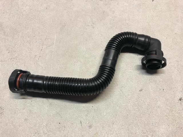 One New Genuine Engine Crankcase Breather Hose 94810722961 for Porsche ...