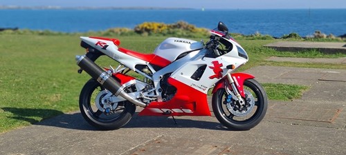 Yamaha R1 4XV 1998 Red & White | eBay UK