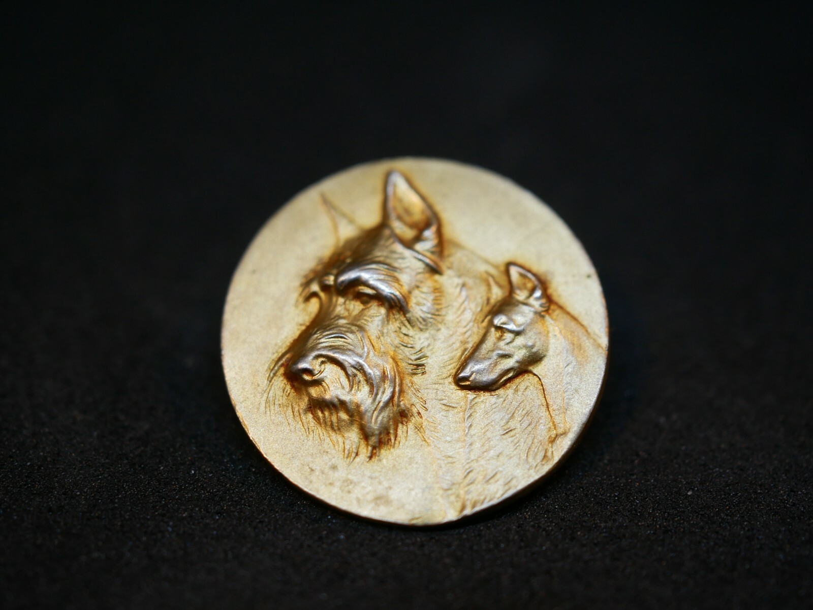 Antike 800 Silber Brosche Vergoldet Hunde B. H. Mayer Pforzheim Relief ...
