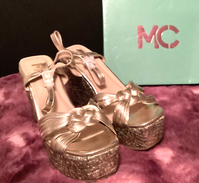 MC Gold Raffia Wedges Size 8 1/2 | eBay